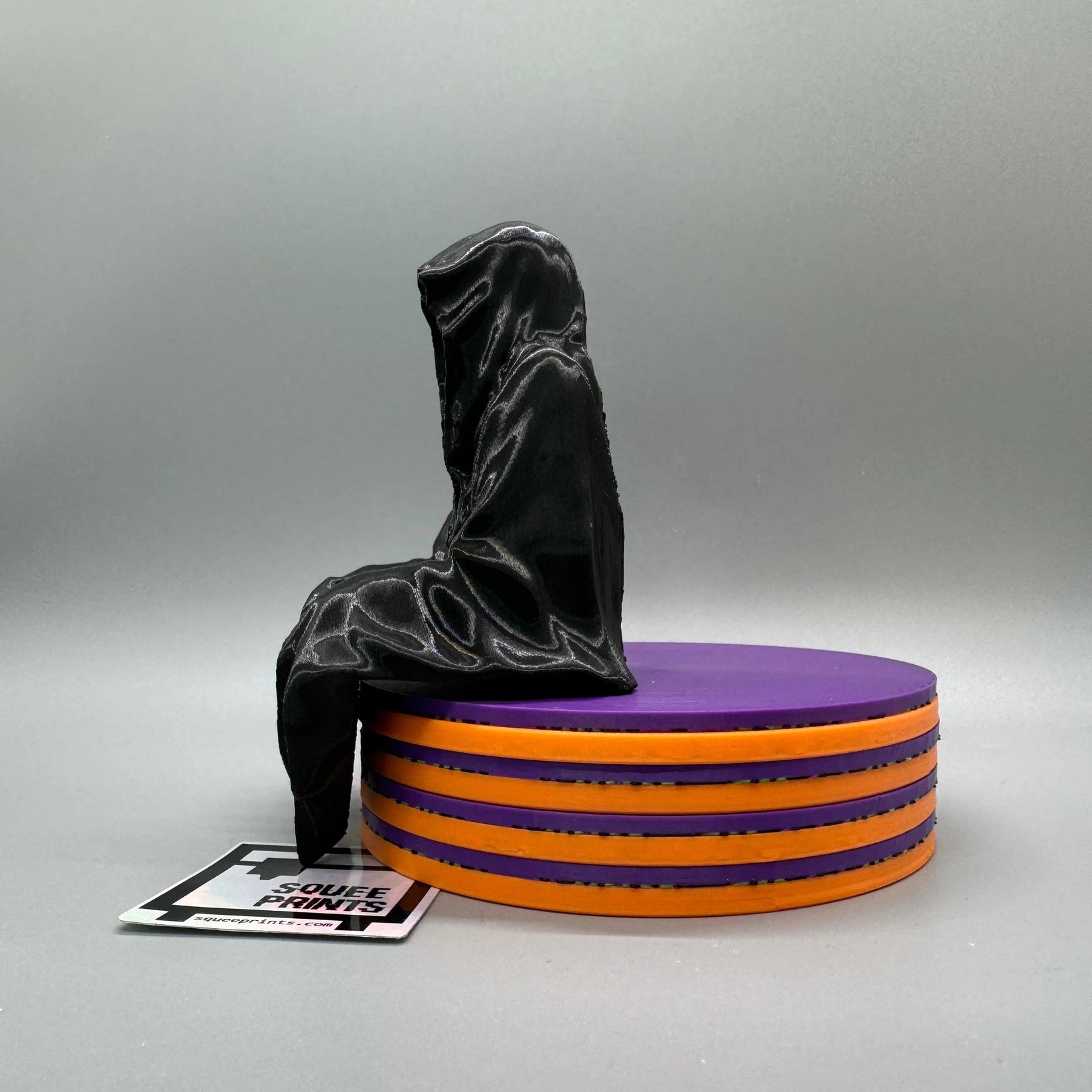 Sitting Ghost | Wraith – Squee Prints